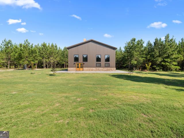 3875 Poor Robin Road