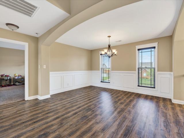 3876 Maliki Dr, Clarksville, TN 37042 | MLS #3165
