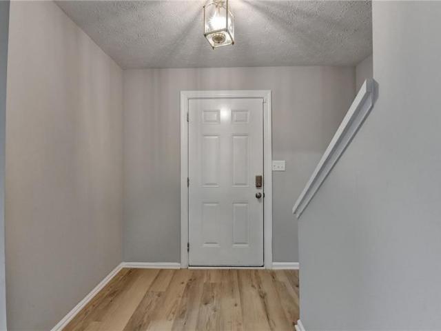 3876 Meadow Creek Drive