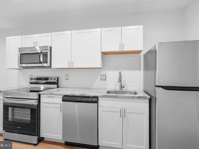 3876 Lancaster Avenue # 1R