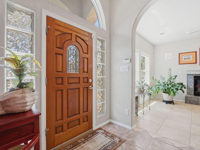 3877 Bay Hill Loop SE