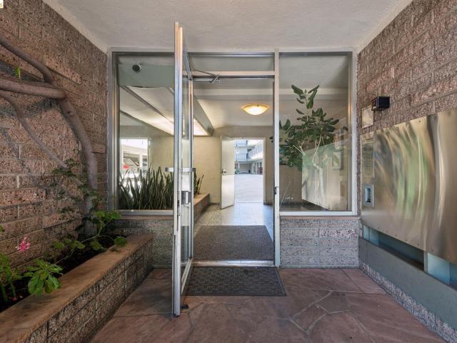3877 Howe St 110