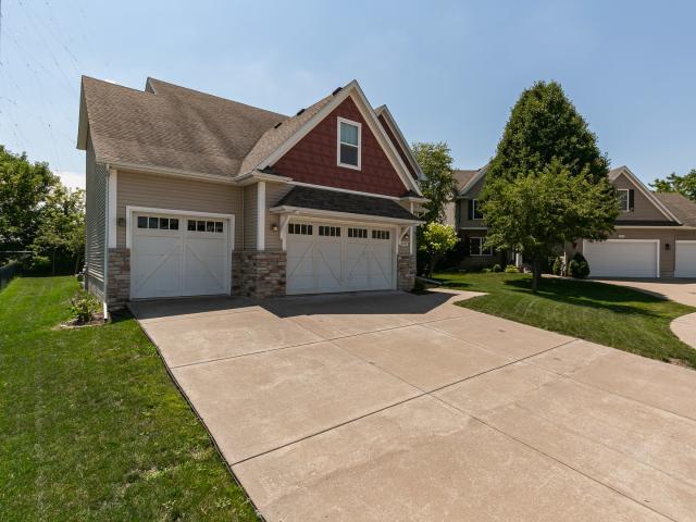 3877 Sparrow Court