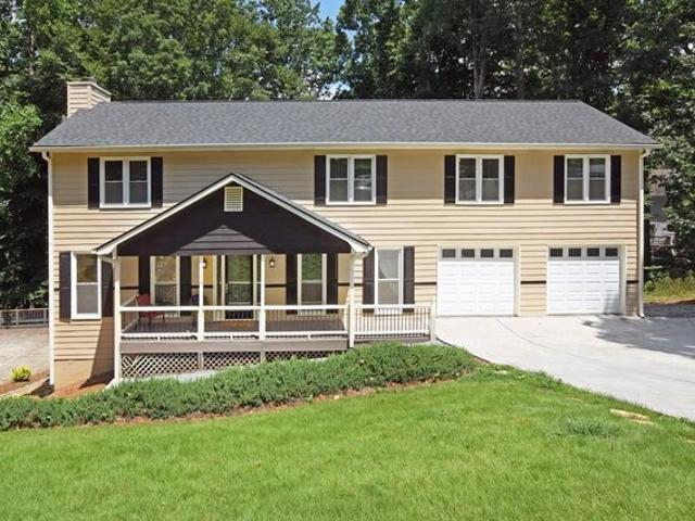 3877 Winners Ct, Marietta, GA 30062
