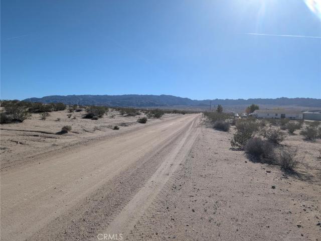 3878 Pearl Springs Ave, Twentynine Palms, CA 92277 | MLS #JT25277