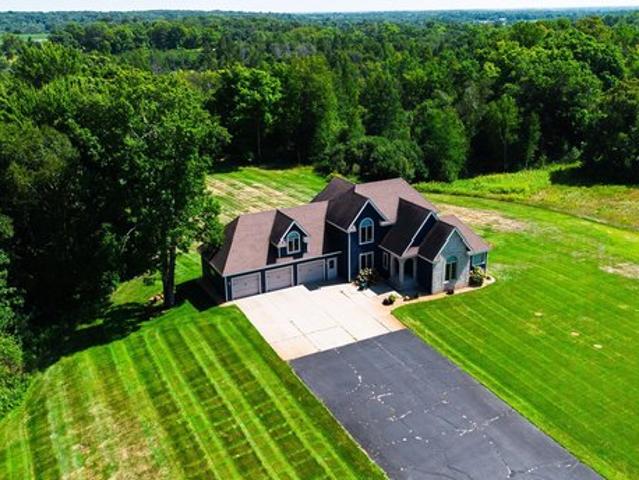 38798 County Road 2, Saint Joseph, MN 56374