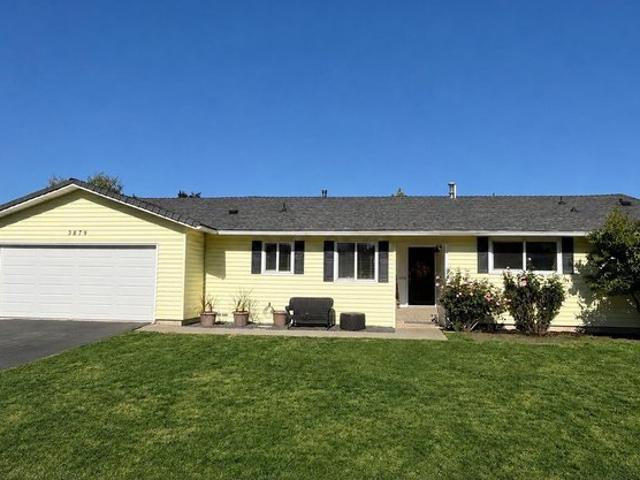 3879 Coronado Way, Klamath Falls, OR 97603