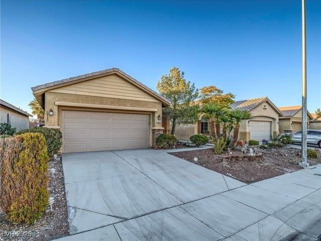 3879 Paint Ct, Las Vegas, NV 89122