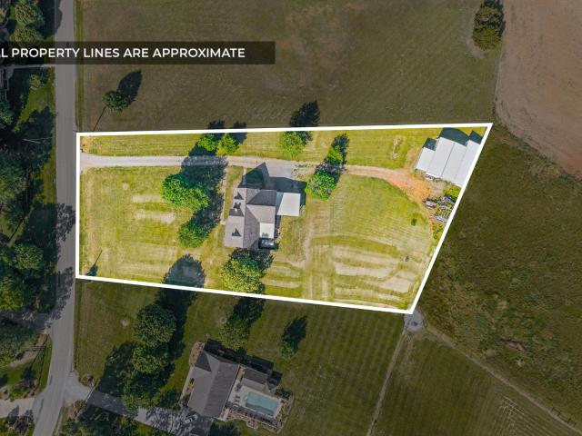 3879 Sadlersville Rd