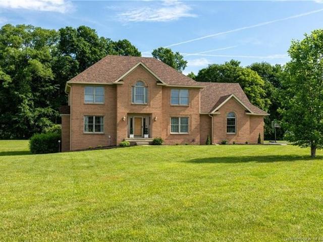 3870 Kayla Ct NE, Corydon, IN 47112