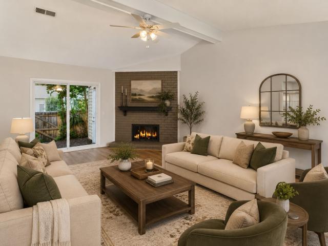 3870 Priest Lake Dr