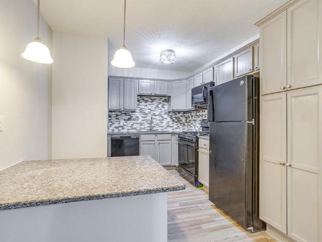 3870 Tulsa Way # 23