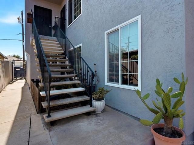 3870 37th St Apt 7, San Diego, CA 92105