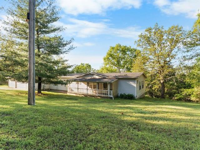 3871 Casey Rd, Forsyth, MO 65653