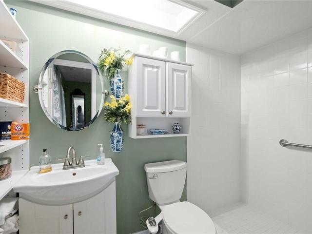 38732 Tall Dr, Zephyrhills, FL 33540 | MLS #TB8487