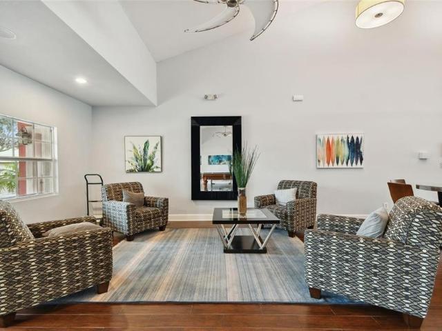 3873 Pompano Dr SE, Unit B, St. Petersburg, FL 33705 | MLS #TB8499