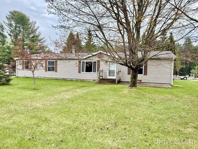 3873 Rd, Escanaba, MI 49829