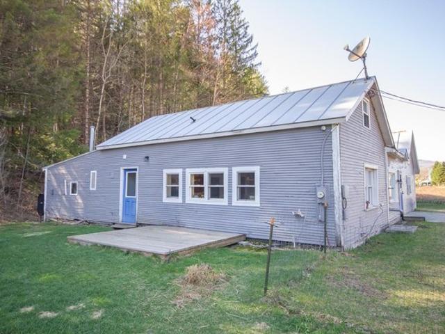 3873 VT Route 100, Granville, VT 05747