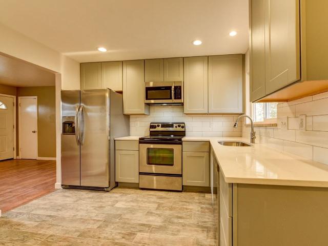 3873 3883 West 89th Way 4 Bedroom Apartment for Rent at 3873 W 89th Way, Westminster, CO 80031 South Central Westminster
