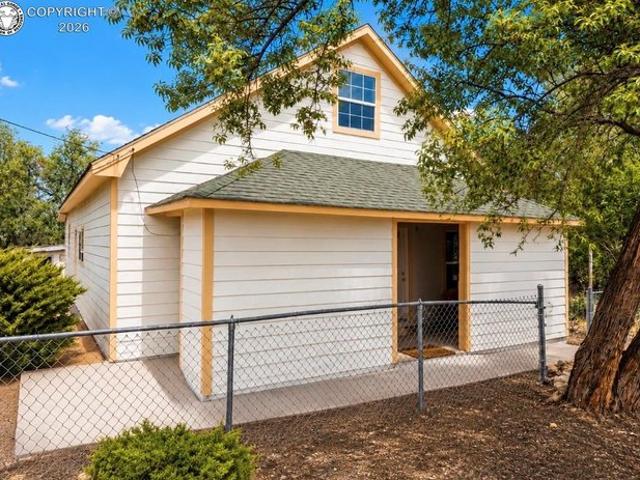 387 Coal Creek Dr, Coal Creek, CO 81221
