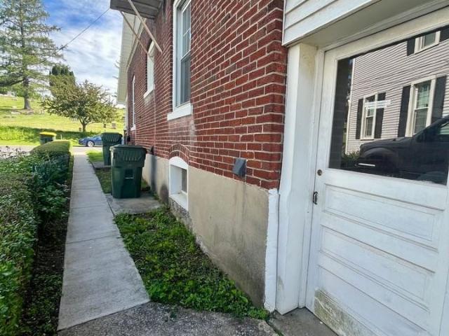387 E Howard St 2 Bedroom Apartment for Rent at 387 E Howard St, Bellefonte, PA 16823