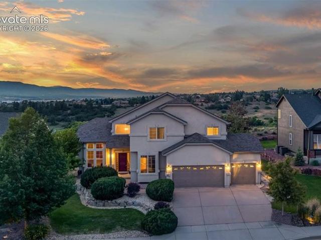 387 Fox Run Cir, Colorado Springs, CO 80921