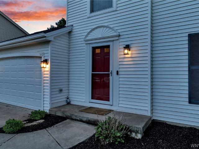 387 Seneca Place