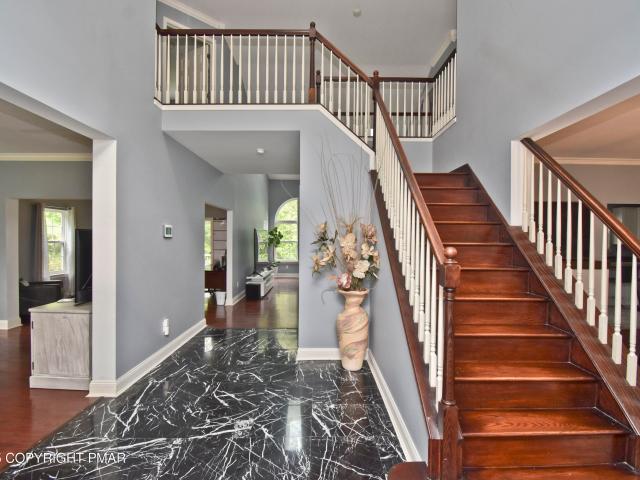 387 Shawnee Valley Drive