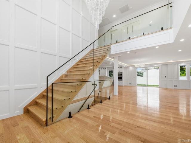 387 Sherbourne Road