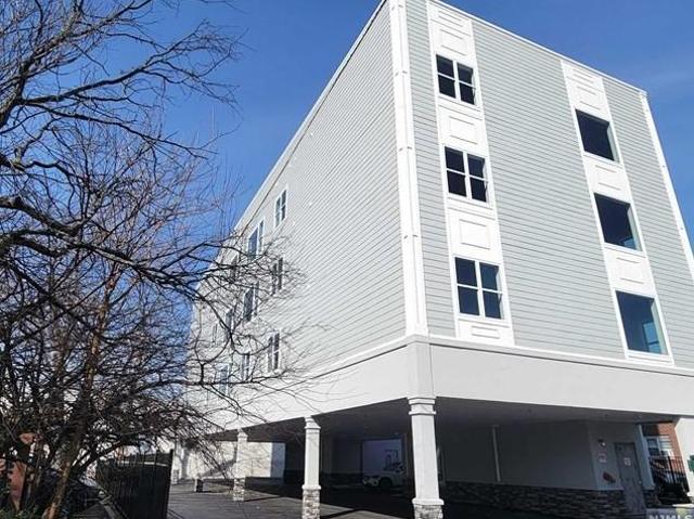 387 Park St #302 Hackensack, NJ 07601