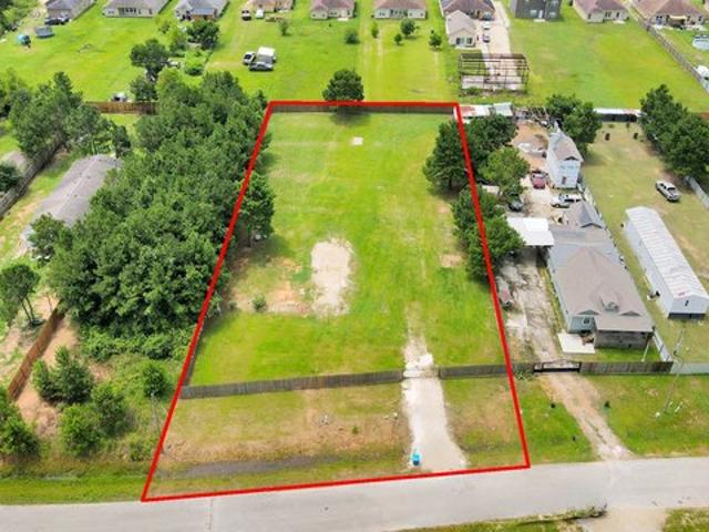 387 Road 5124, Cleveland, TX 77327