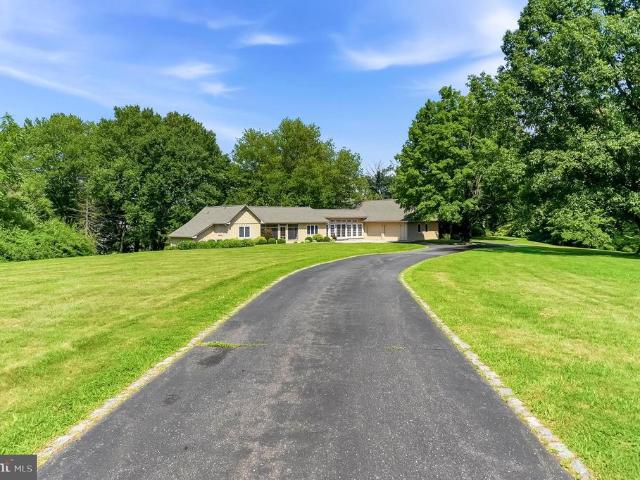 387 Ring Road