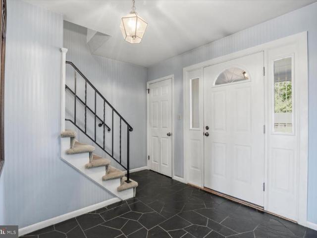 387 Yorktowne Road