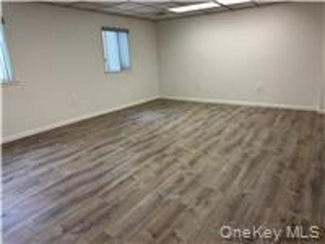 387A Jericho Turnpike 2