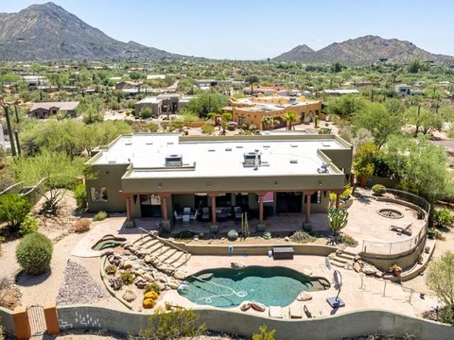 38844 N Spur Cross Rd, Cave Creek, AZ 85331