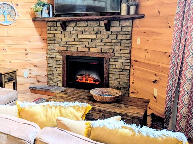 3884 Locust Ridge Road