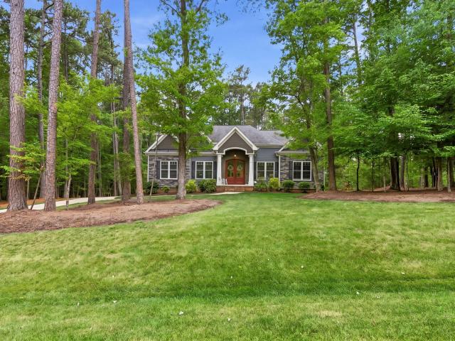 3884 Whisperwood Court