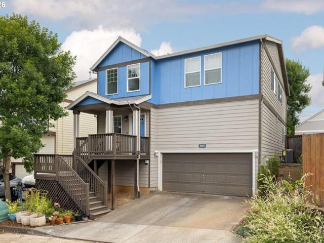 38853 Redwood St, Sandy, OR 97055
