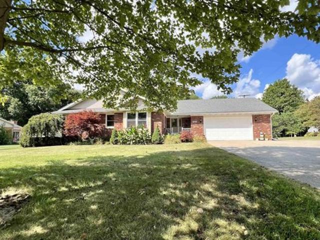 38850 Barth St, Romulus, MI 48174