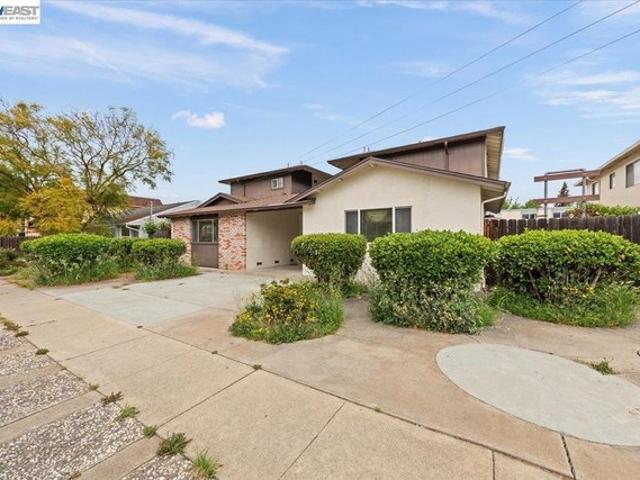 38850 Bell St, Fremont, CA 94536