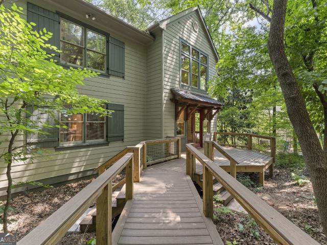 3886 Harts Mill Lane