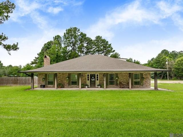 38885 Walker Rd N, Walker, LA 70785