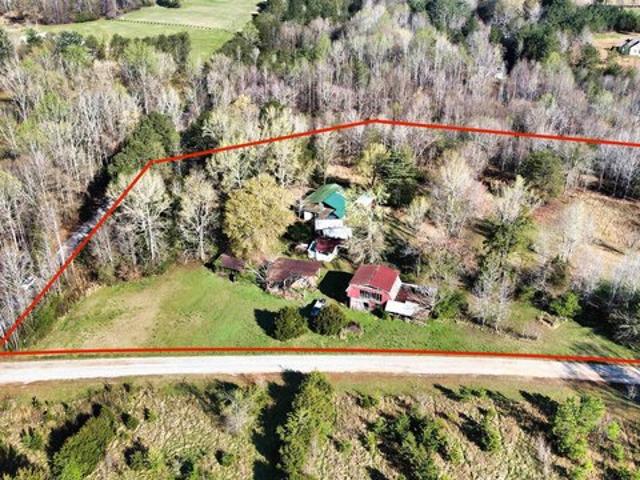 3888 Pennington Rd, Greer, SC 29651