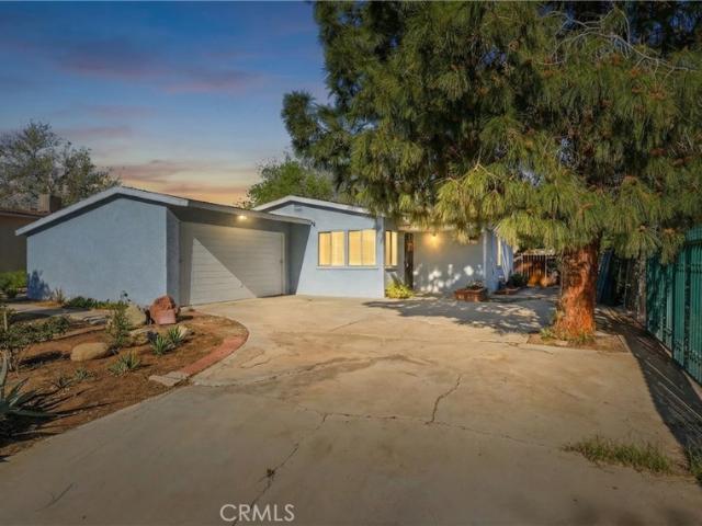 38893 Juniper Tree Rd, Palmdale, CA 93551 | MLS #OC26057 | Compass