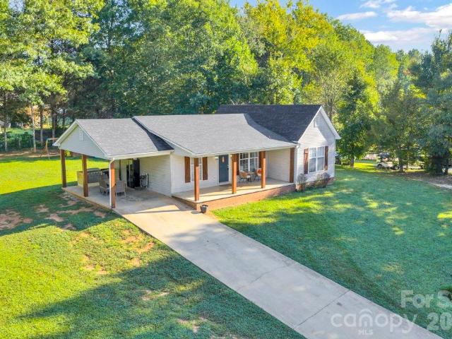 3889 Colt Court