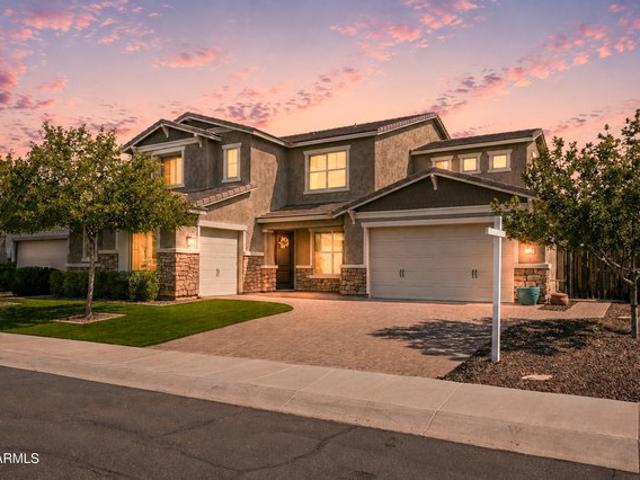 3889 E Chestnut Ln, Gilbert, AZ 85298