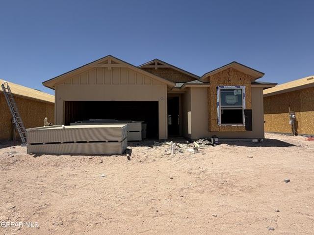 3889 Perspective St, El Paso, TX 79938