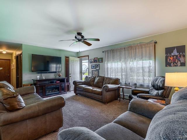 3889 Slusaric Road