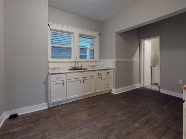 3889 W.33rd