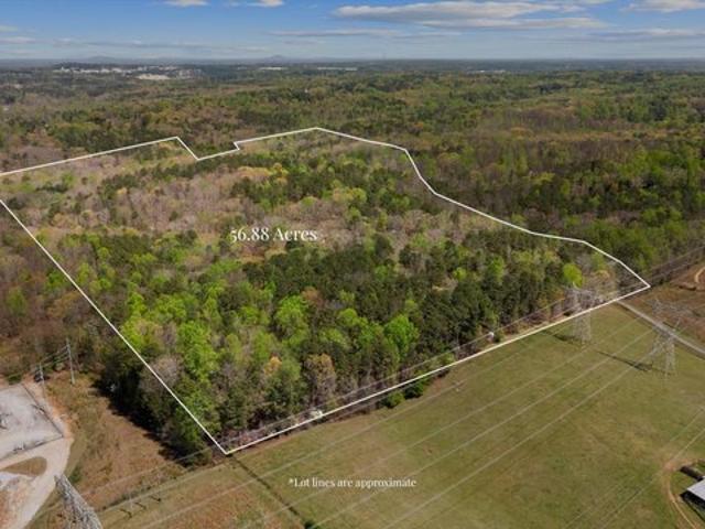 3880 Fern Springs Ln, Douglasville, GA 30135